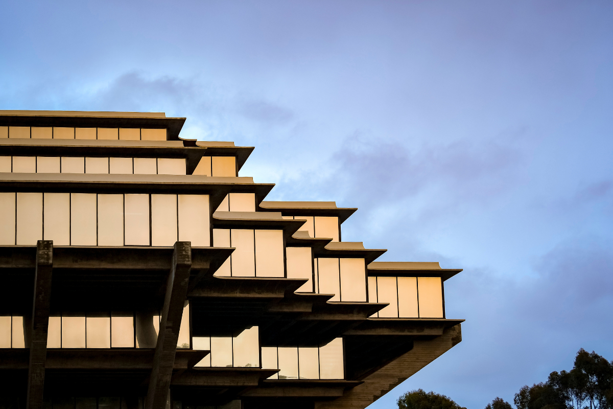 UC San Diego Library Home Page